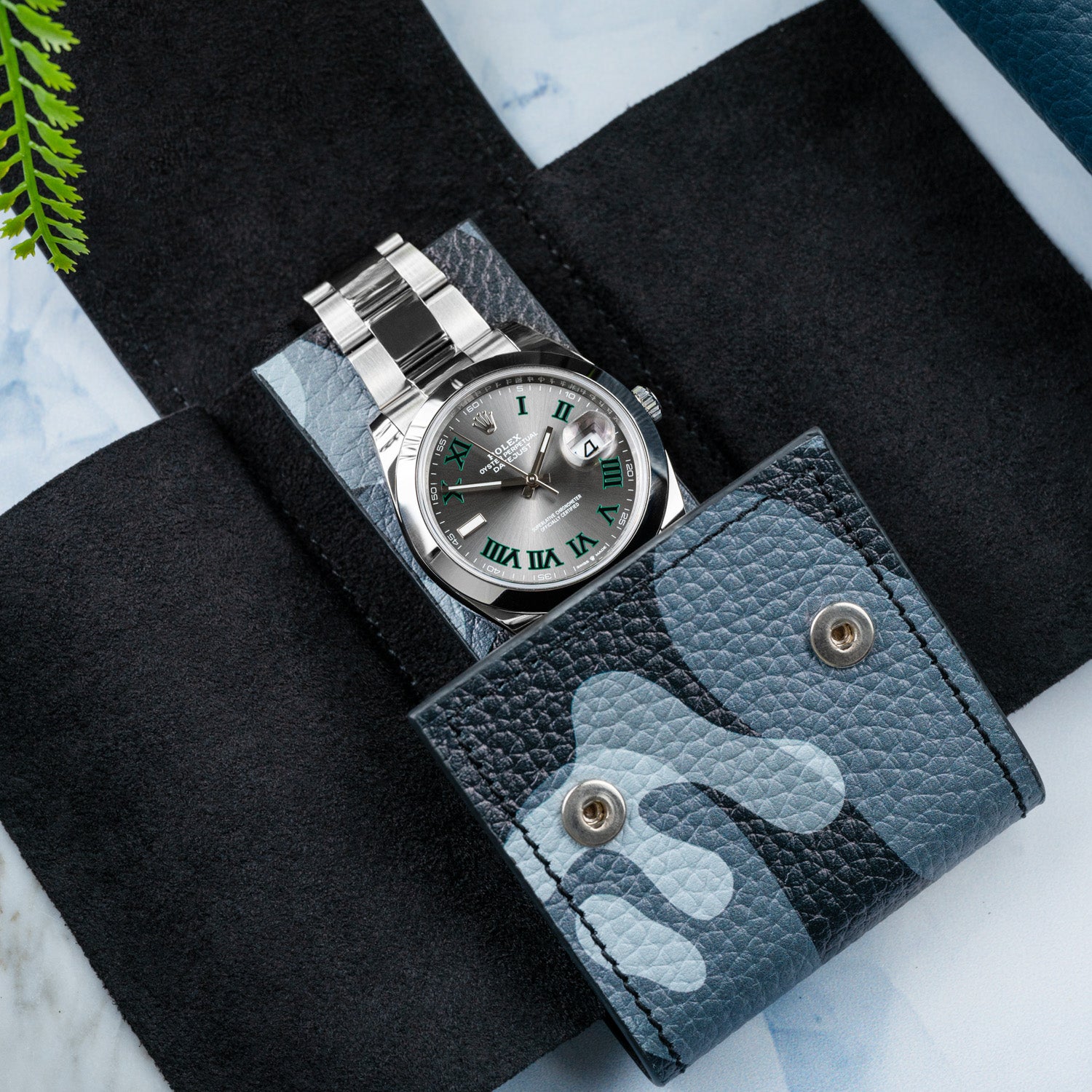 Stealth Camo Chronovault Leather Watch Pouch – IFL Watches